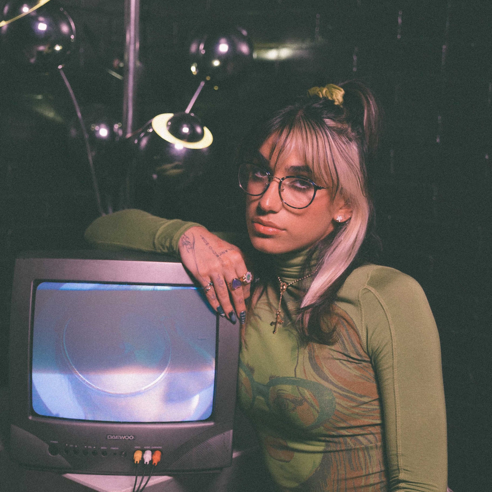 Rising Star Anna Thoresen Shares Her Intoxicating New Single 'Mary Jan